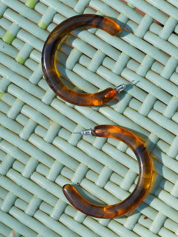Curved Resin Hoops Tortoiseshell - Handmade Jewelry | Mata Traders